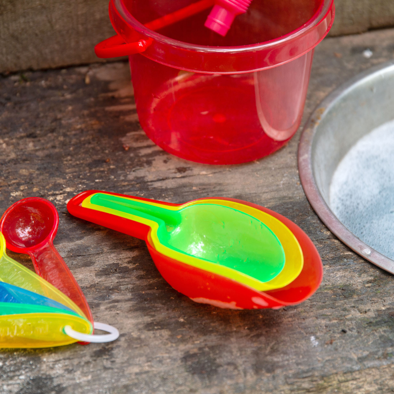 Translucent Colour Nesting Scoops - Pk3 | Commotion