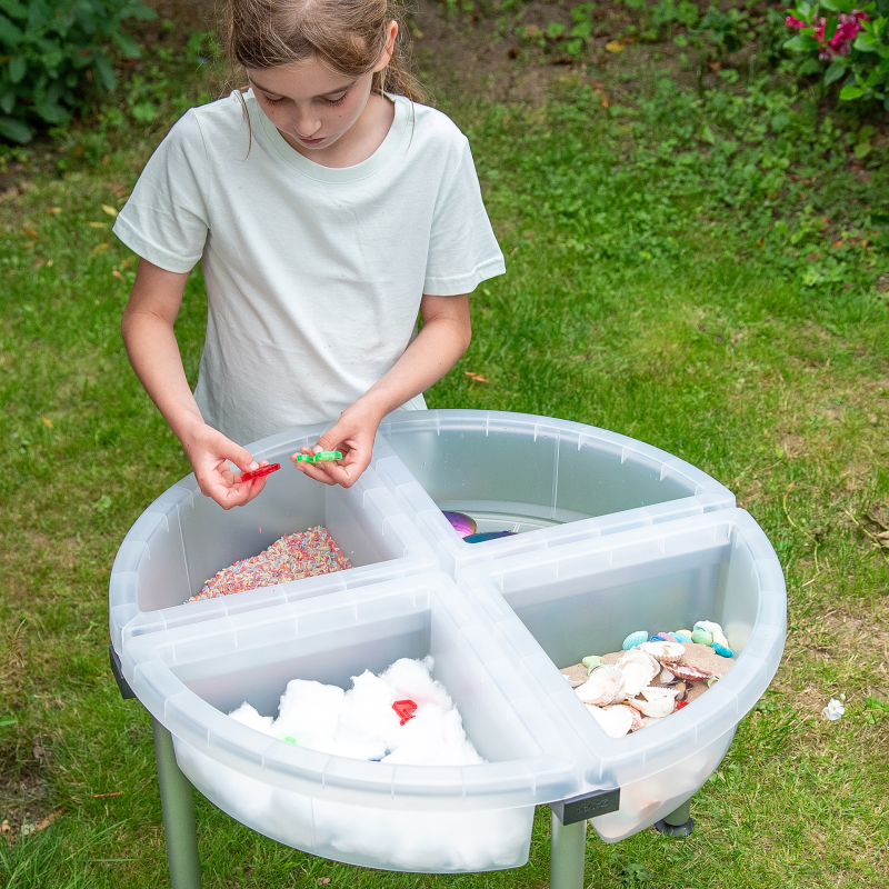 Discovery Quadrant Trays & Stand | Commotion